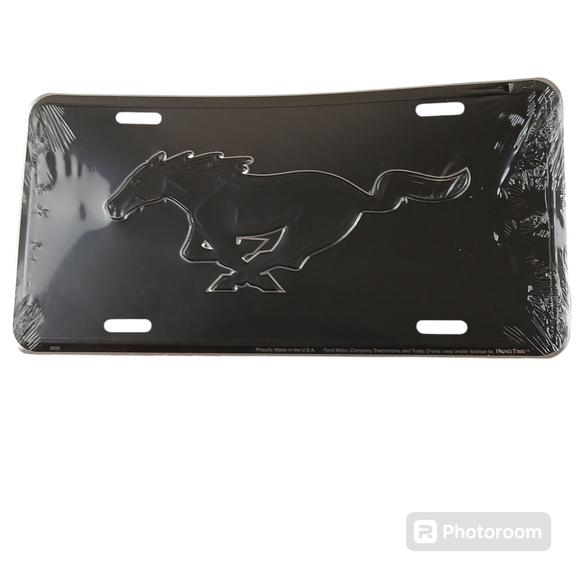 Ford | Wall Decor | Ford Mustang Official License Plate Metal Black ...